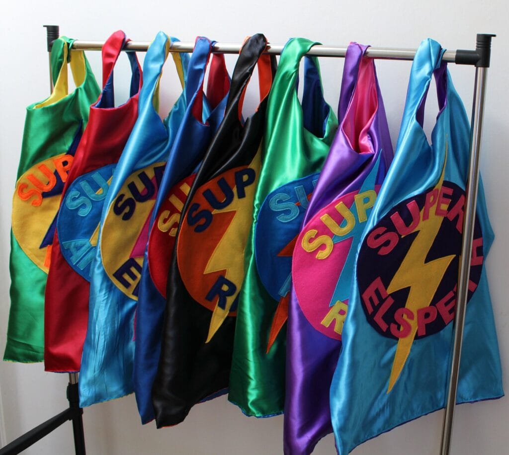 Party Bundle of 20 Personalised Superhero capes - The Flat Of Kat
